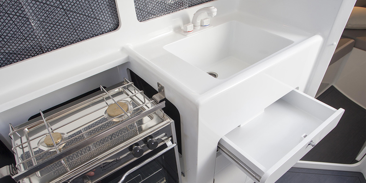 NEO 350 fast light Cruiser Racer to win Under ORCì Rules Competition