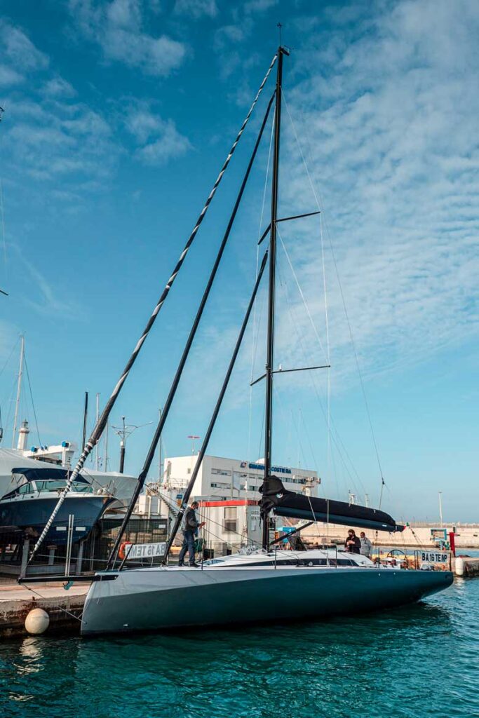 NEO 430 Roma New Mid Size full carbon Cruiser/Racer from Neo Yachts